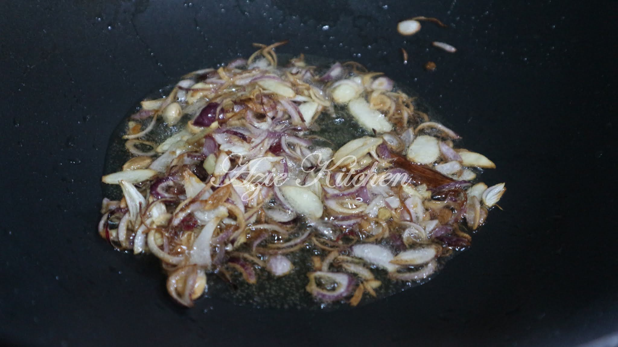 Kurma Daging Yang Sedap - Azie Kitchen