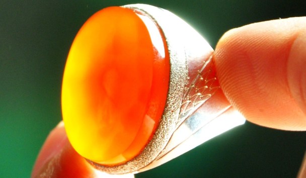 Ciri-ciri, Khasiat dan Jenis Batu Akik Sulaiman yang Melegenda ...