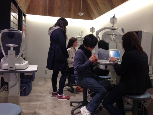 Asia Is For Lovers: Getting Glasses in Japan