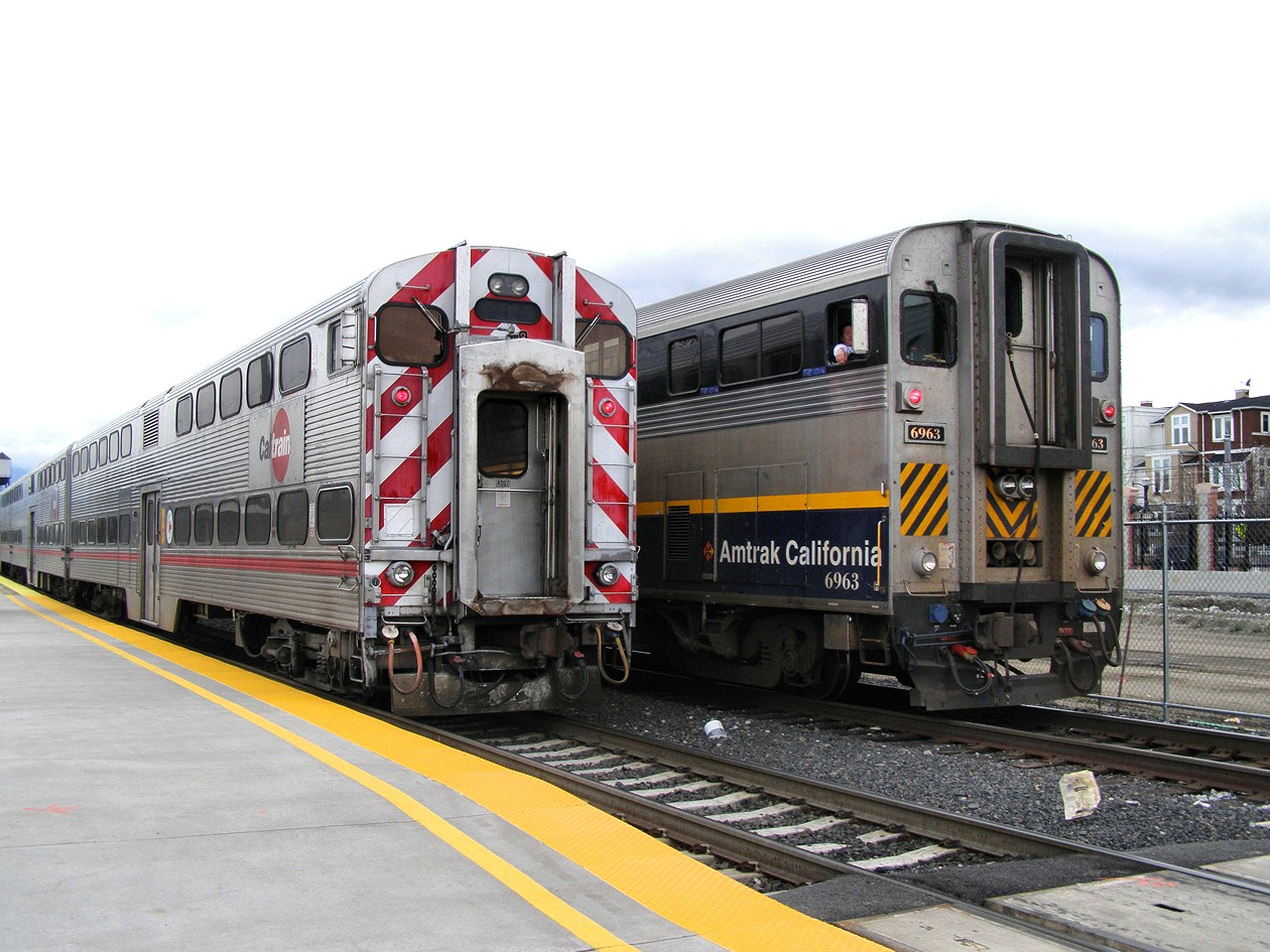 Jersey Mike's Rail Adventures: 10-03-01 PHOTOS: Caltran Caltrain III