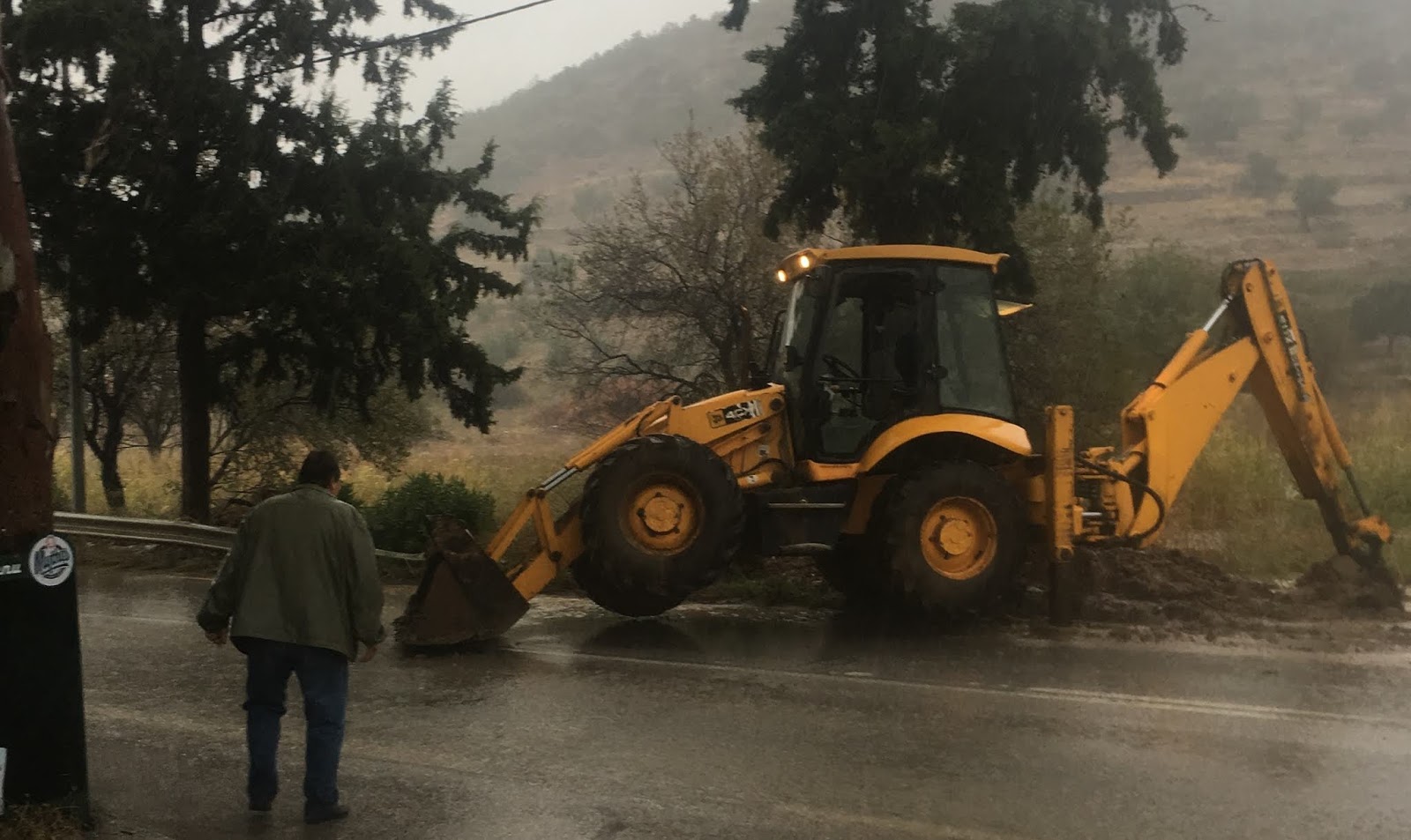 Εικονοσκόπιο News: Ο ΔΗΜΑΡΧΟΣ ΕΡΜΙΟΝΙΔΑΣ ΔΗΜΗΤΡΗΣ ΣΦΥΡΗΣ ΓΙΑ ΤΗΝ ...