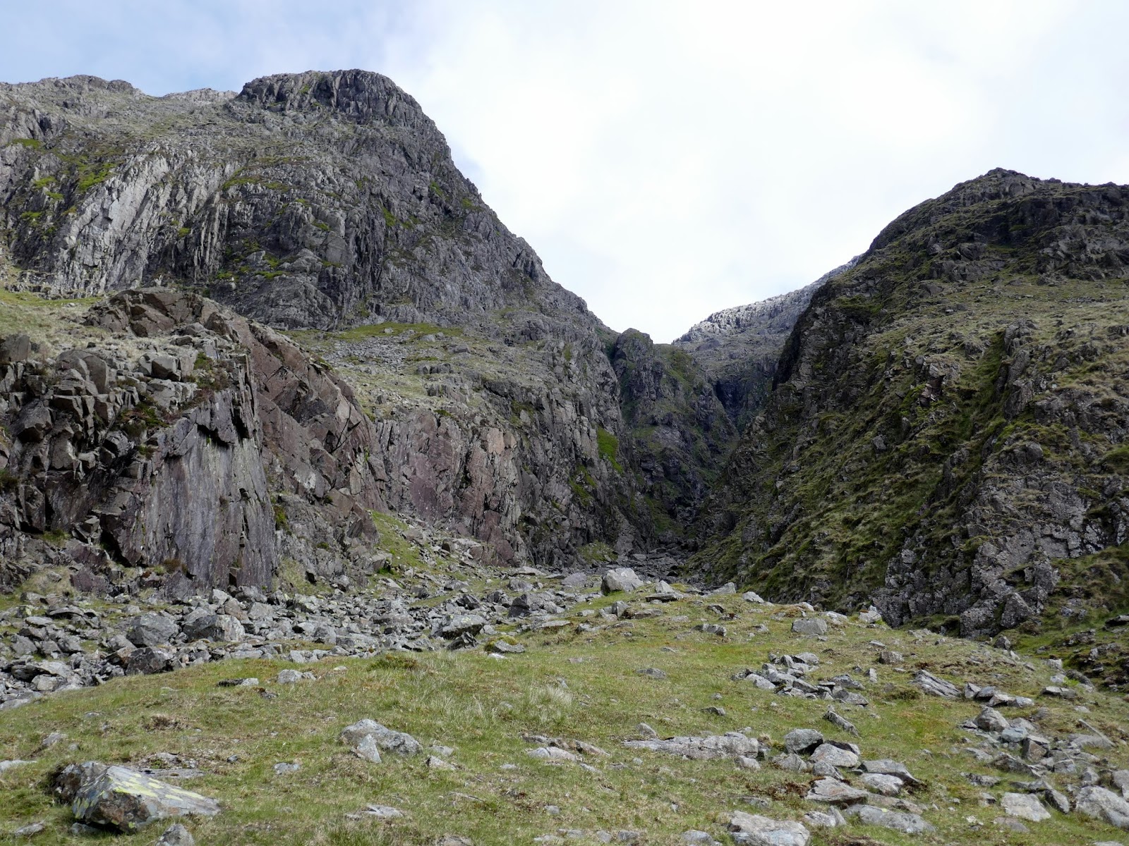 All The Gear But No Idea: Scafell Pike via Piers Gill