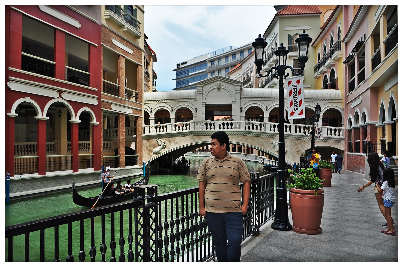 Andrew Feliciano: Venice Grand Canal Mall, McKinley Hills, BGC Taguig