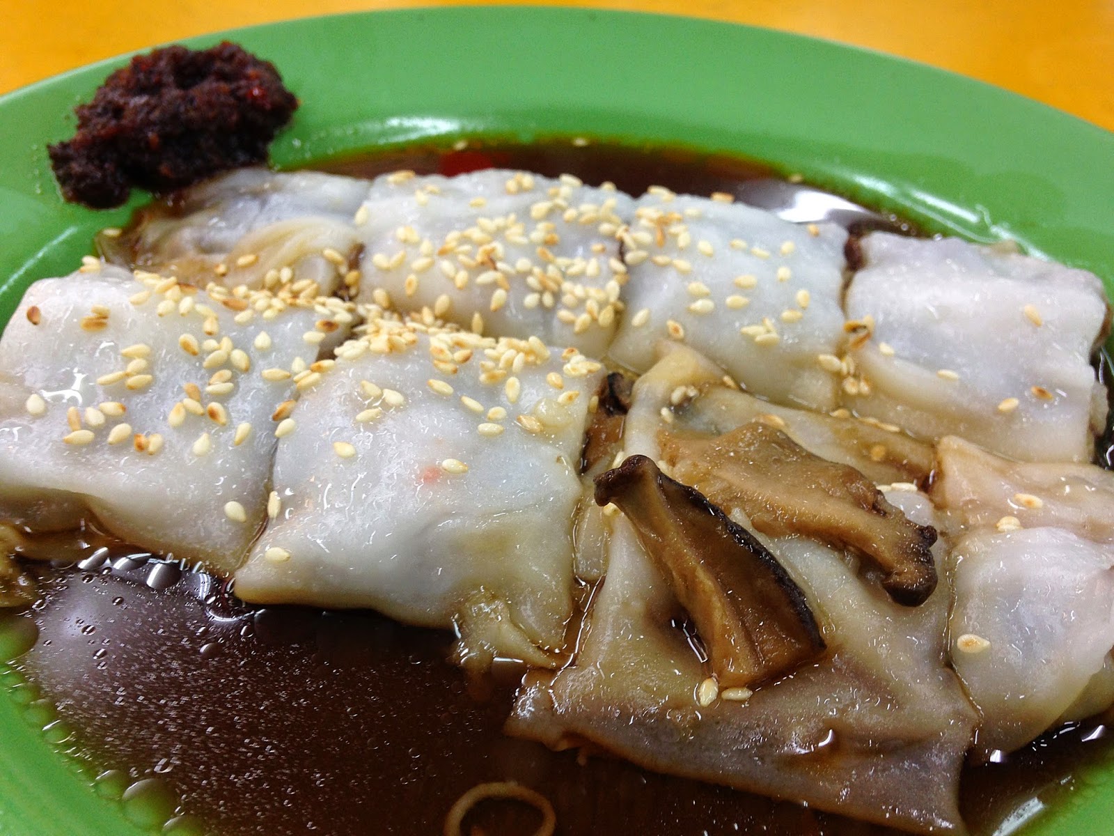 FoodieFC: Hong Kong Style Chee Cheong Fun 港式猪肠粉 (Upper Serangoon Road)