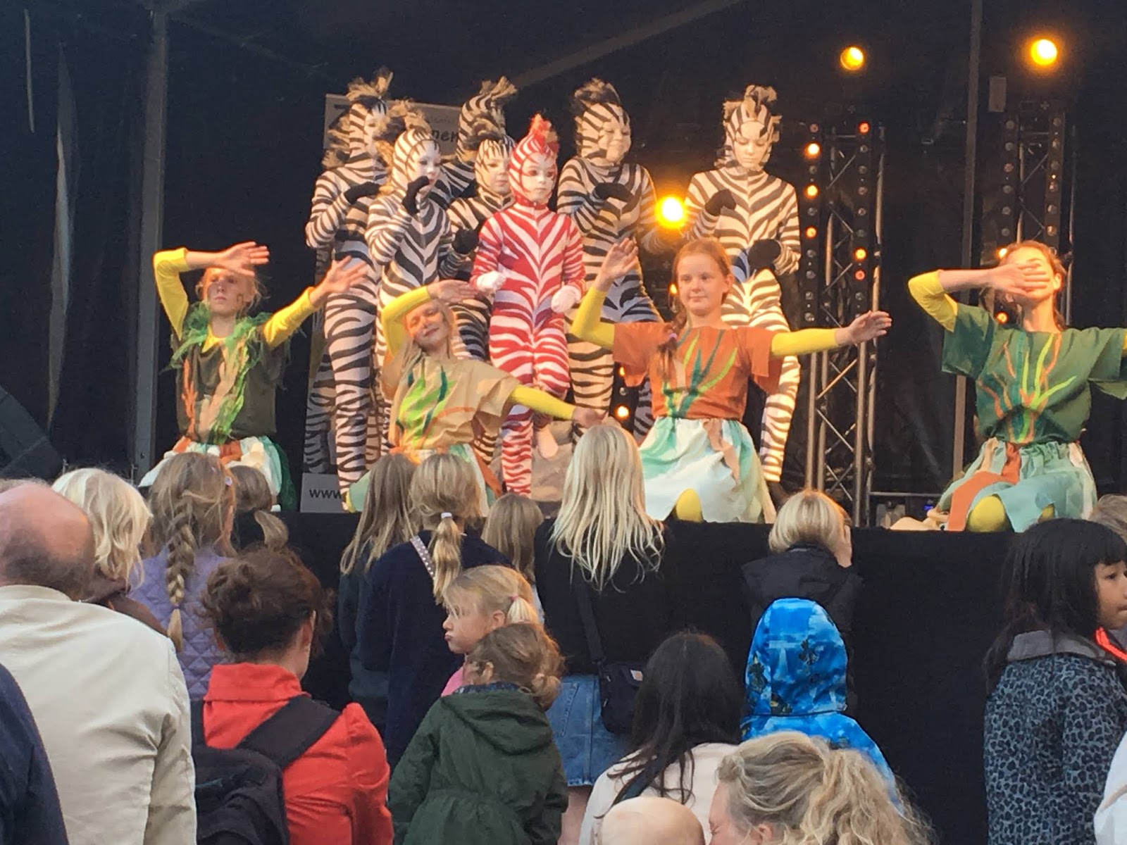 ZebraGruppen: 2019 Festlig Fredag