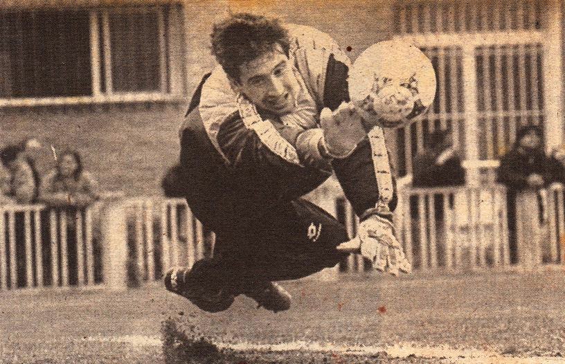 Porterazos de los 90 las mejores fotos de los mejores porteros.: José ...