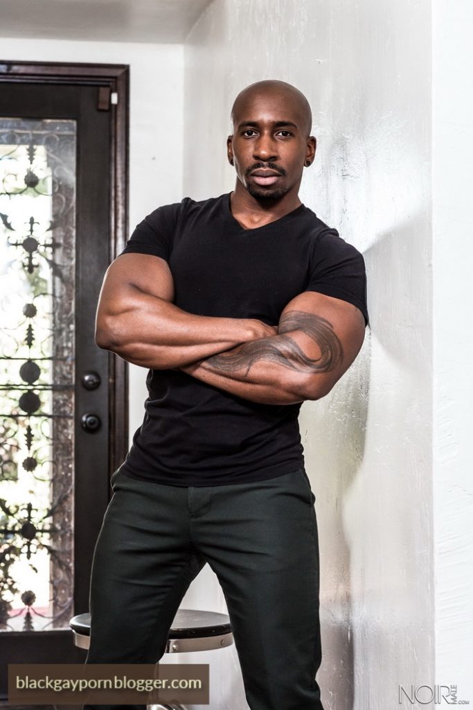 Gentleman Porn Blog: Max Konnor for Noir Male (75 pcs)