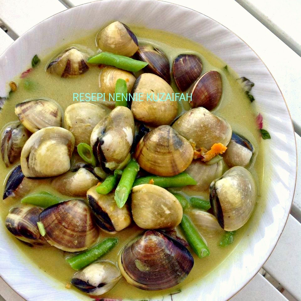 RESEPI NENNIE KHUZAIFAH: Masak lemak cili api kepah kacang panjang