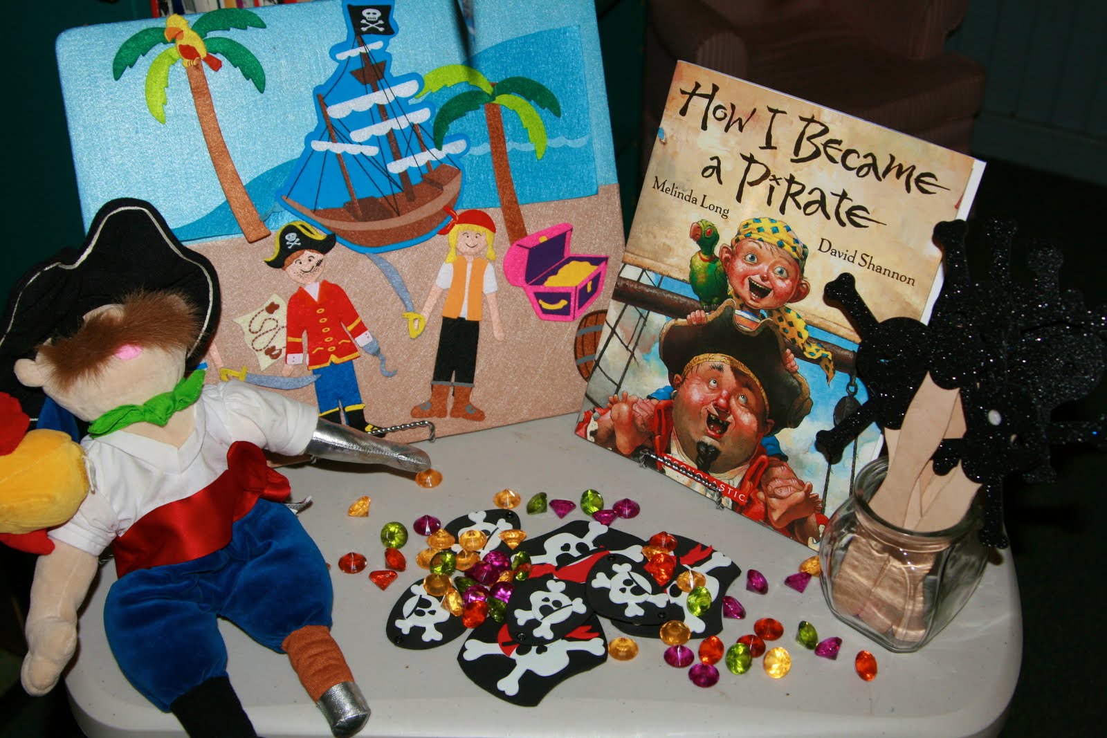 Nancy Nolan's Kindergarten: A Pirate's Life For Me!