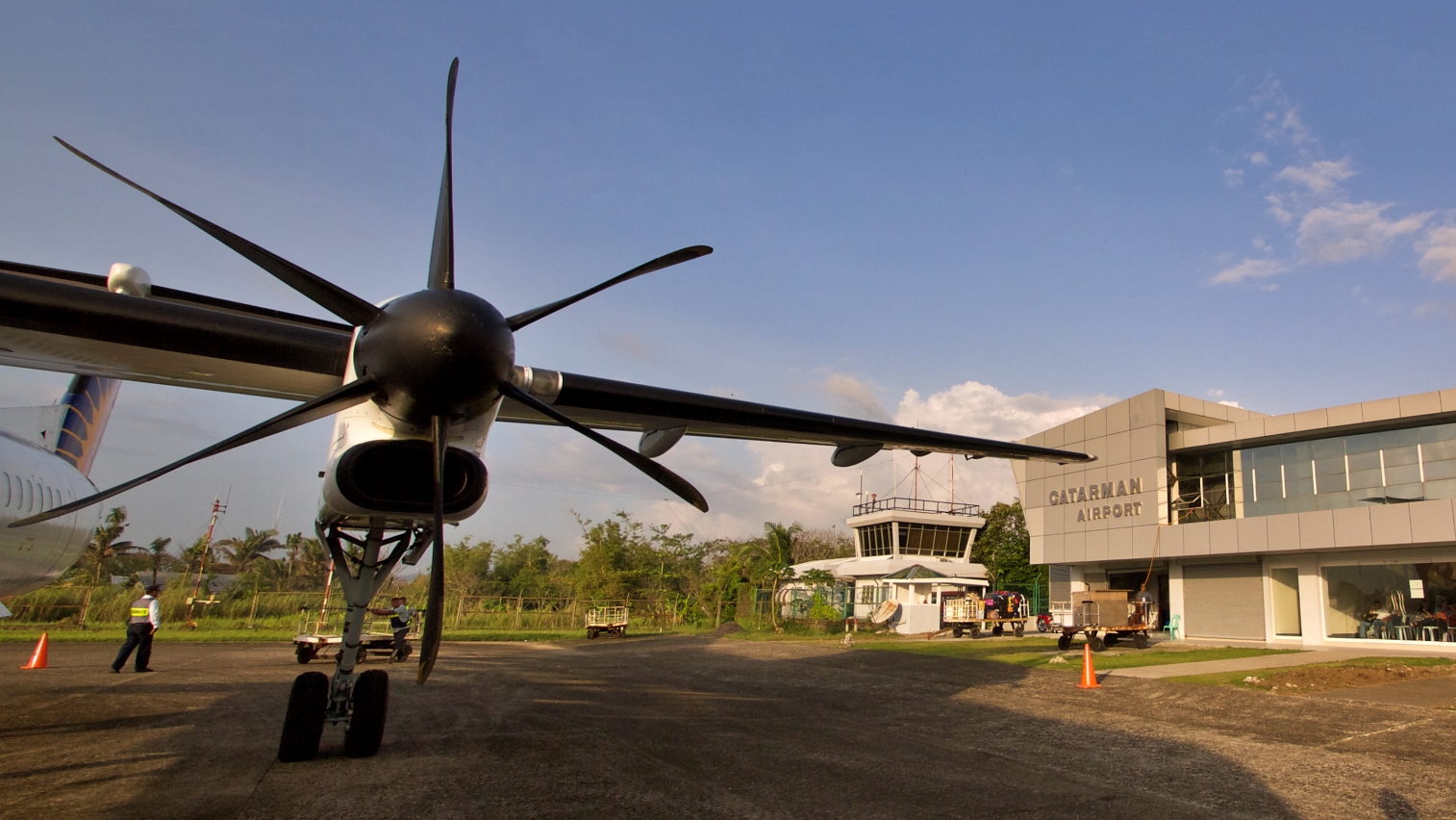 LakbayLoyd: LakbayLoyd Lighthouse Series 21: EL FARO DE ISLA BATAG ...