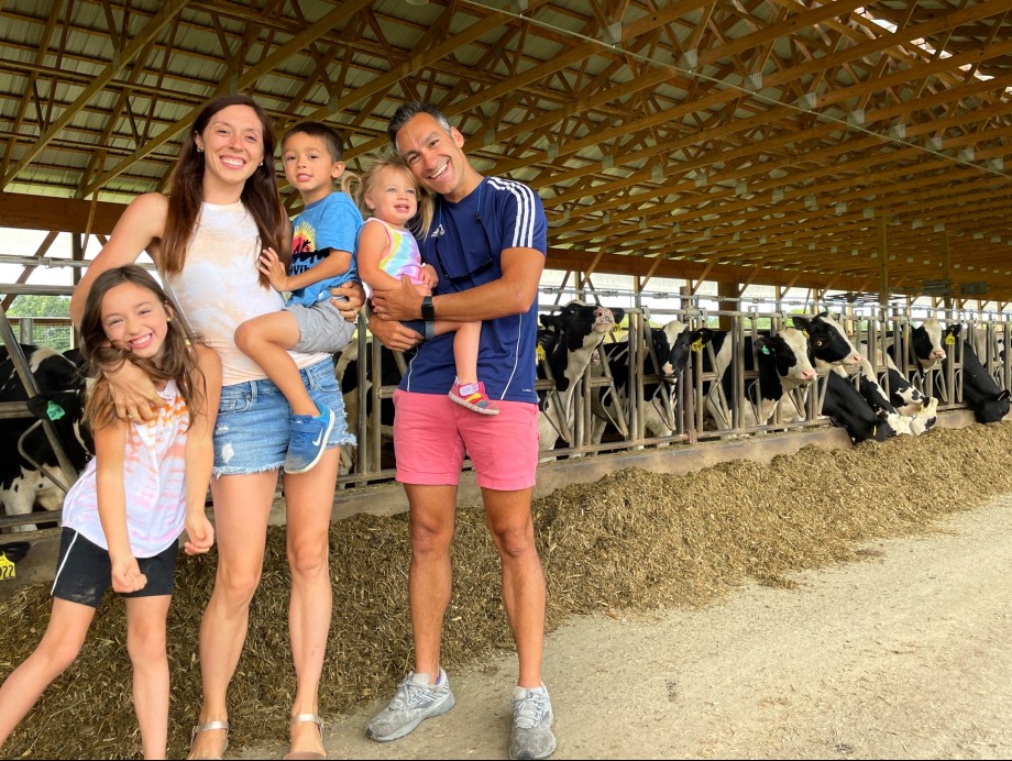 Behind the Scenes at a Dairy Farm | The Nutritionist Reviews
