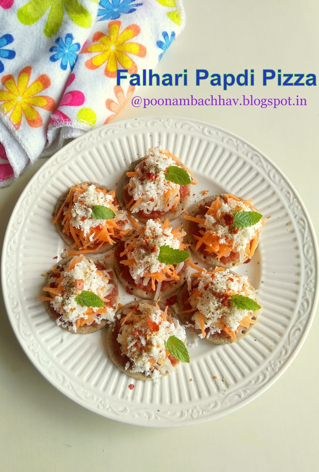 Annapurna: Falahari Papdi Pizza