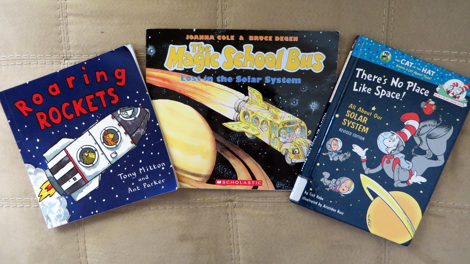Mom's Tot School: O is for Outer Space!