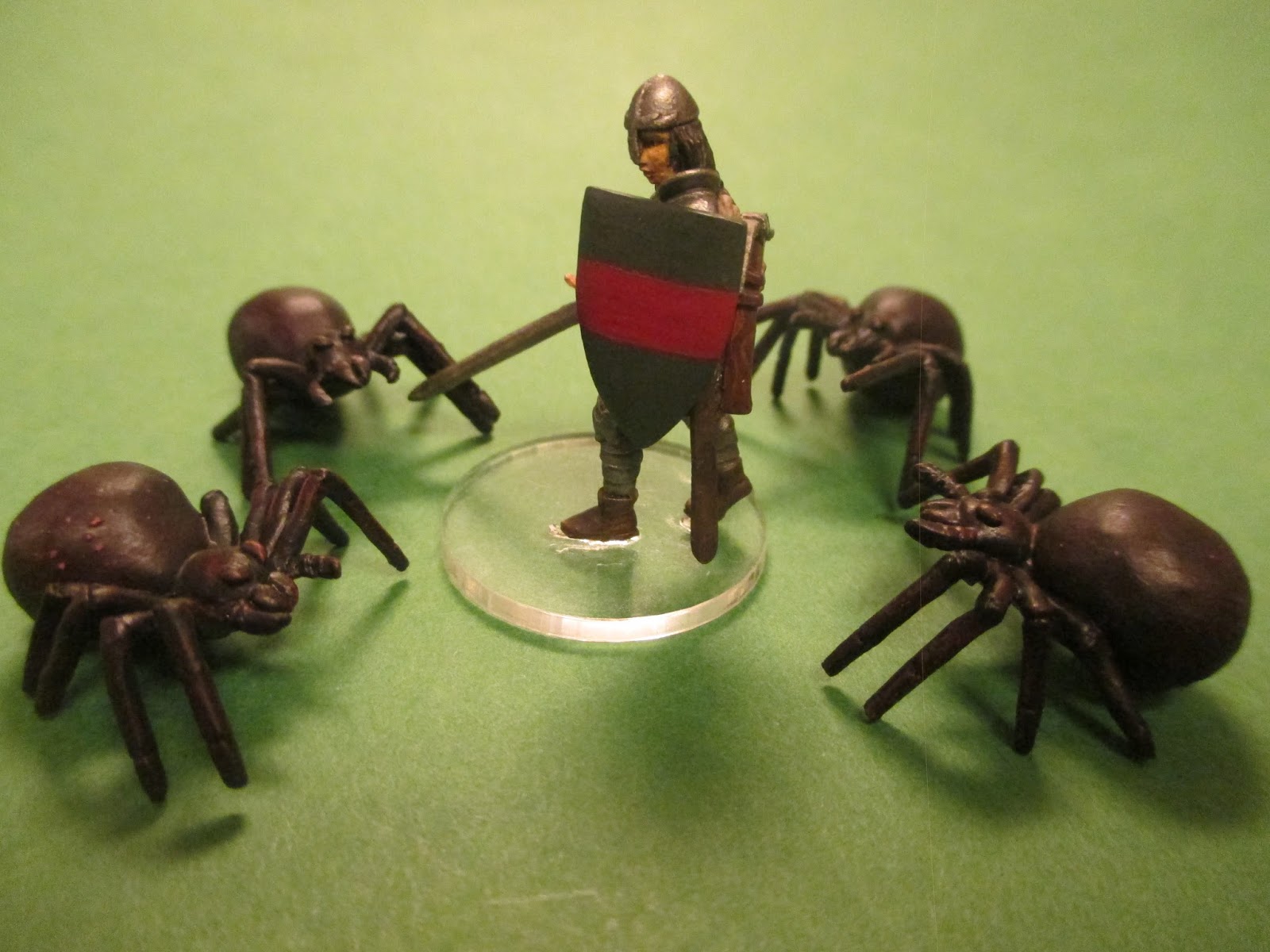 The Miniatures Man: Spiders from Otherworld and a small dragon from Reaper