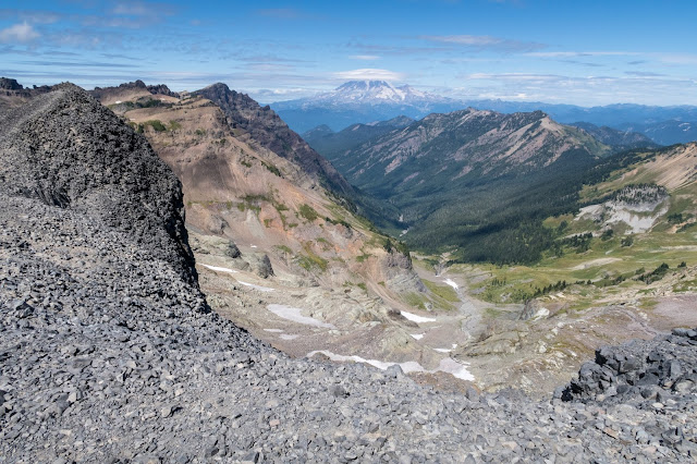 Eric's Hikes: Goat Rocks Wilderness: Goat Lake Loop and Old Snowy