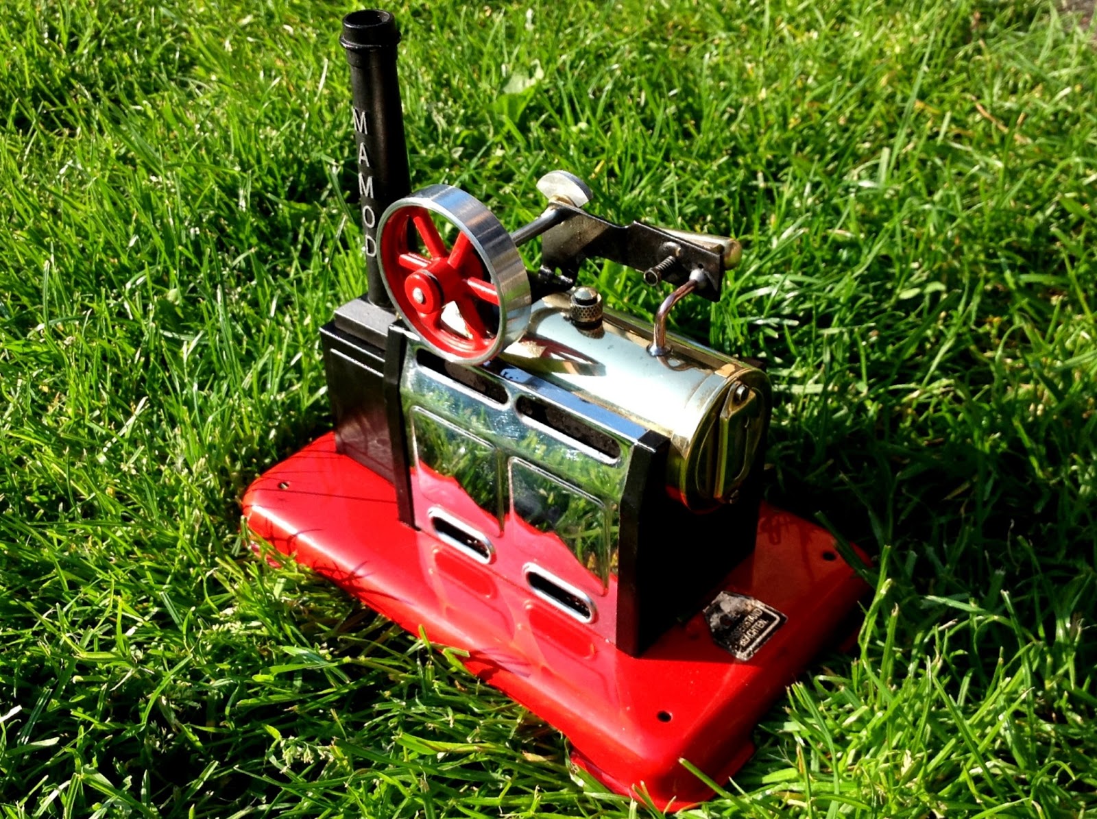 The Best Mamod Engines to Buy and Restore