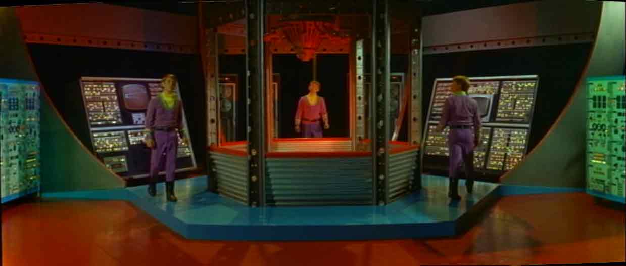 Quasi-Interesting Paraphernalia Inc.: Lost In Space No One Can Hear You ...