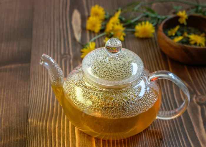 How to Make Dandelion Tea and the Benefits of Drinking Dandelion Tea ...