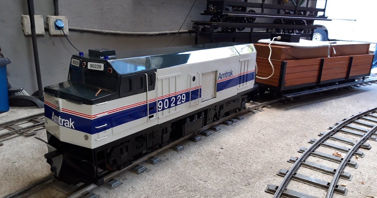 F40PH AMTRAK