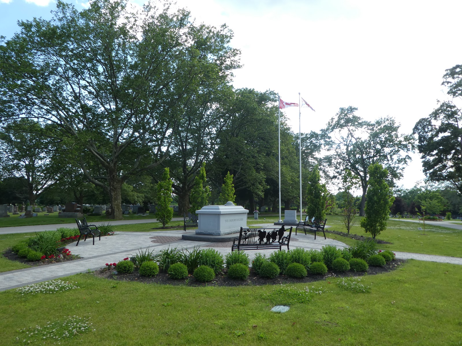 Ontario War Memorials: Niagara Falls - Fairview Cemetery Ontario War Memorials: Niagara Falls - Fairview Cemetery