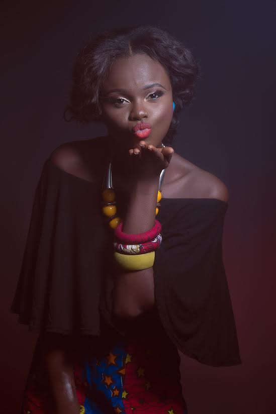 Naomi Mac stuns in new photos as she releases first single of 2016 "MUJO"