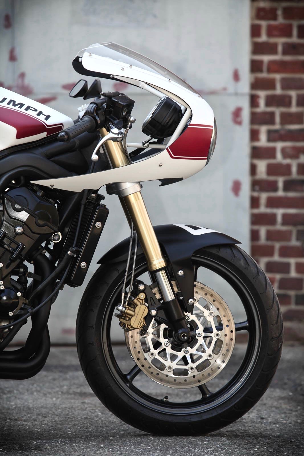 motor racing queen: Hanse's Street Triple