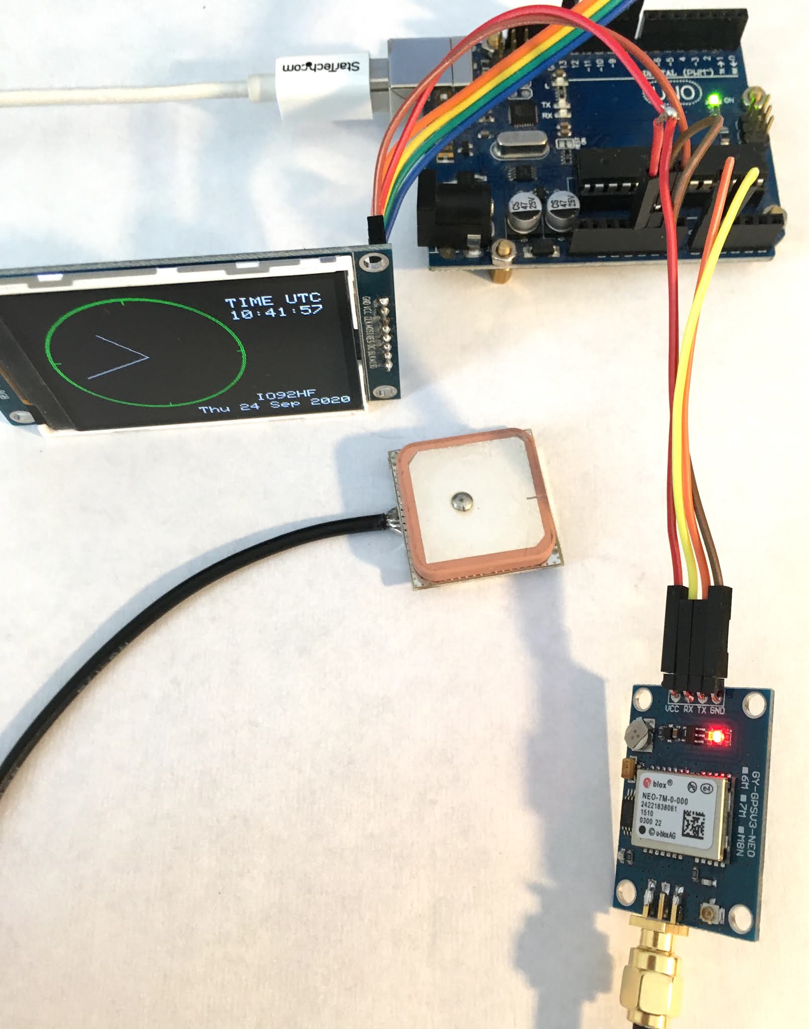 Ganymede M0IFA: GPS clock, colour 2.4" TFT display