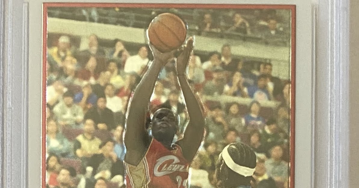 ICONIC LEBRON JAMES TOPPS CHROME #111 ROOKIE CARD