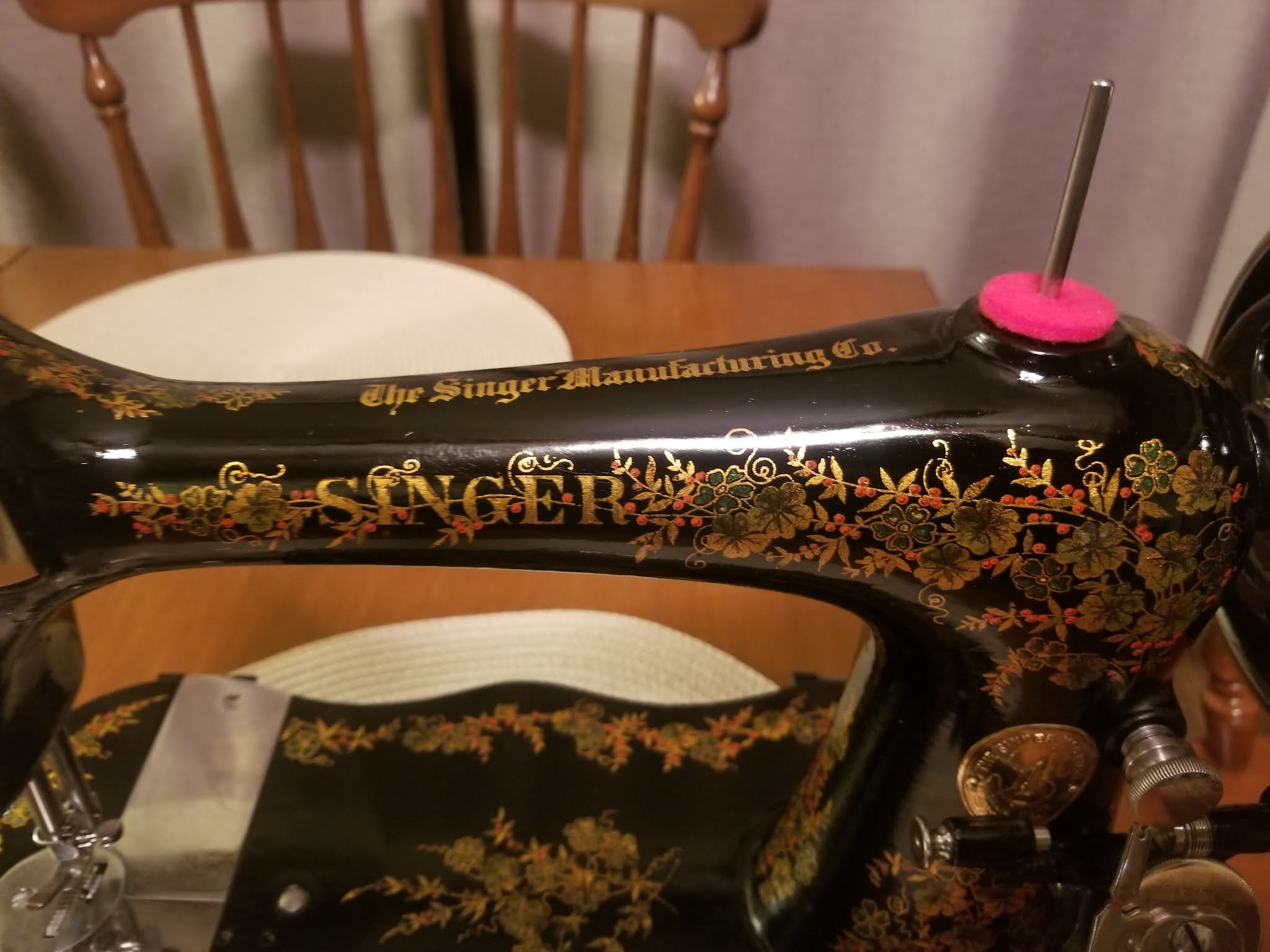 Selby Sewing Machines: 1889 Singer VS2 with Floral Decals