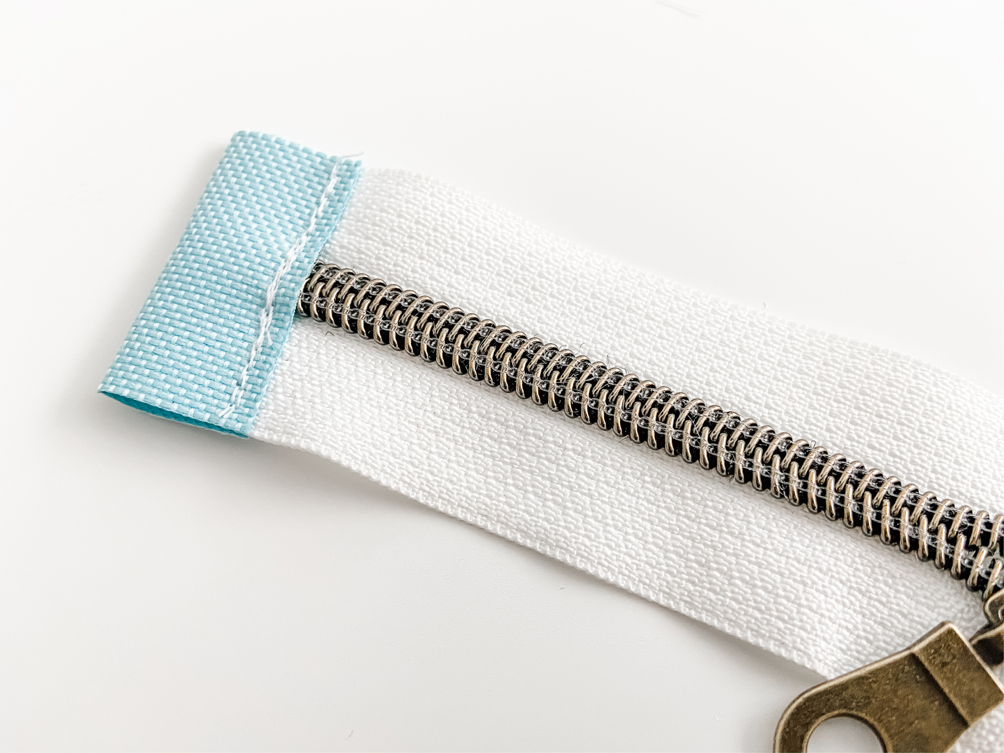 Elastic Pencil Pouch Tutorial and Pattern - Naturally Creative Mama