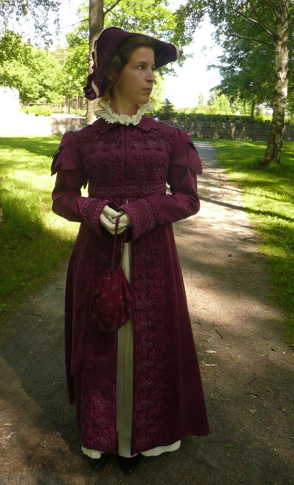 The Shadow of My Hand: The Museum of London pelisse (oodles of photos)