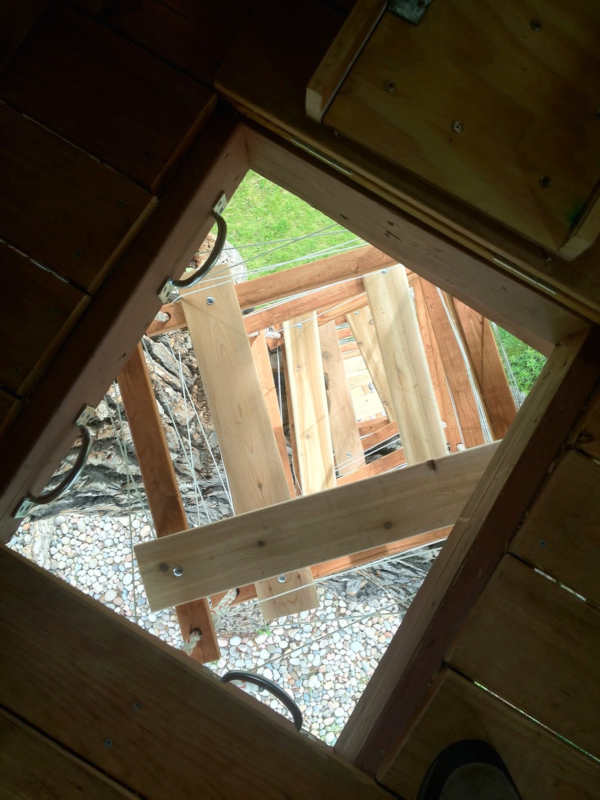 The Treehouser: Part 16: Hanging The Treehouse Rope Ladder