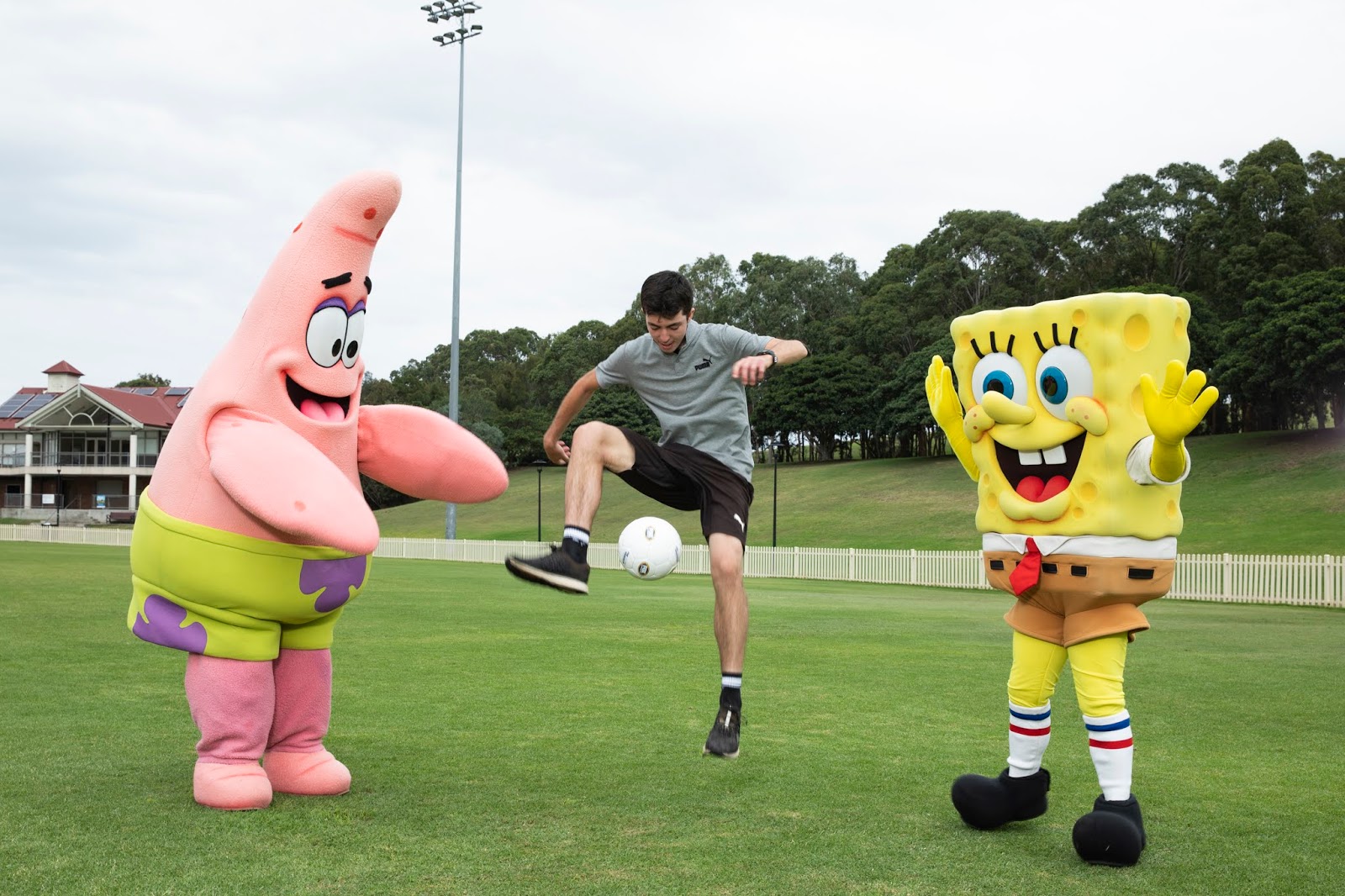 NickALive!: Teen Trick-Shot Sensation Jed Hockin Celebrates Nickelodeon ...