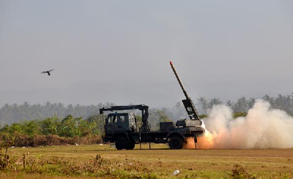 Delapan Roket Diluncurkan dari Morotai ~ Indonesia Teknologi