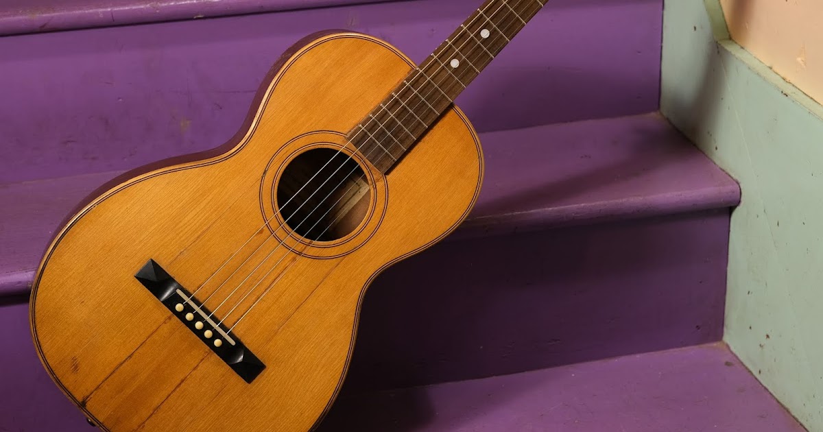 1920s Cerrito-made Galiano 5-String Plectrum Guitar