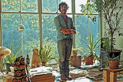 Moon to Moon: The home of Photographer Mark Borthwick