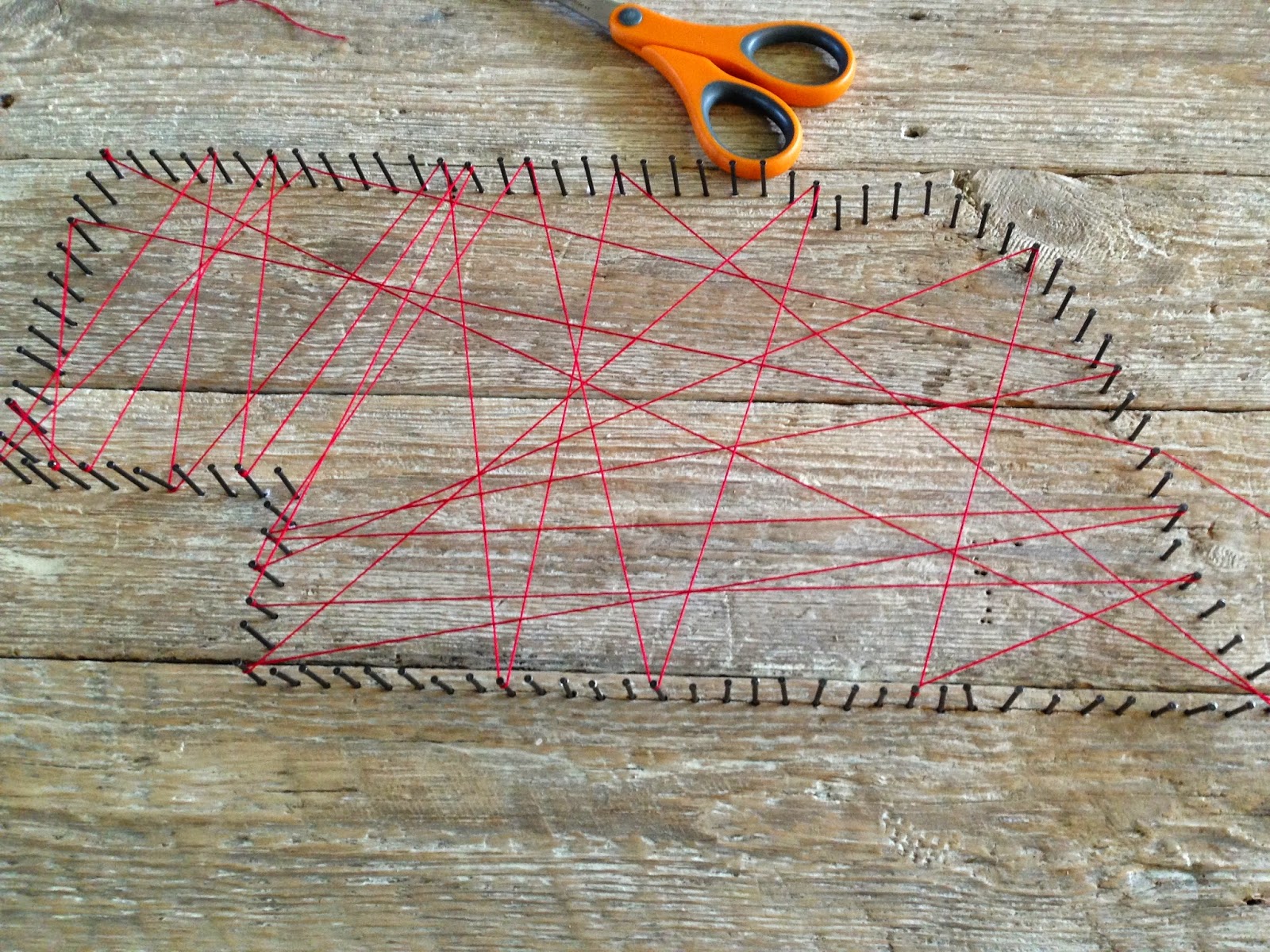 DIY Why Spend More: Nail string art