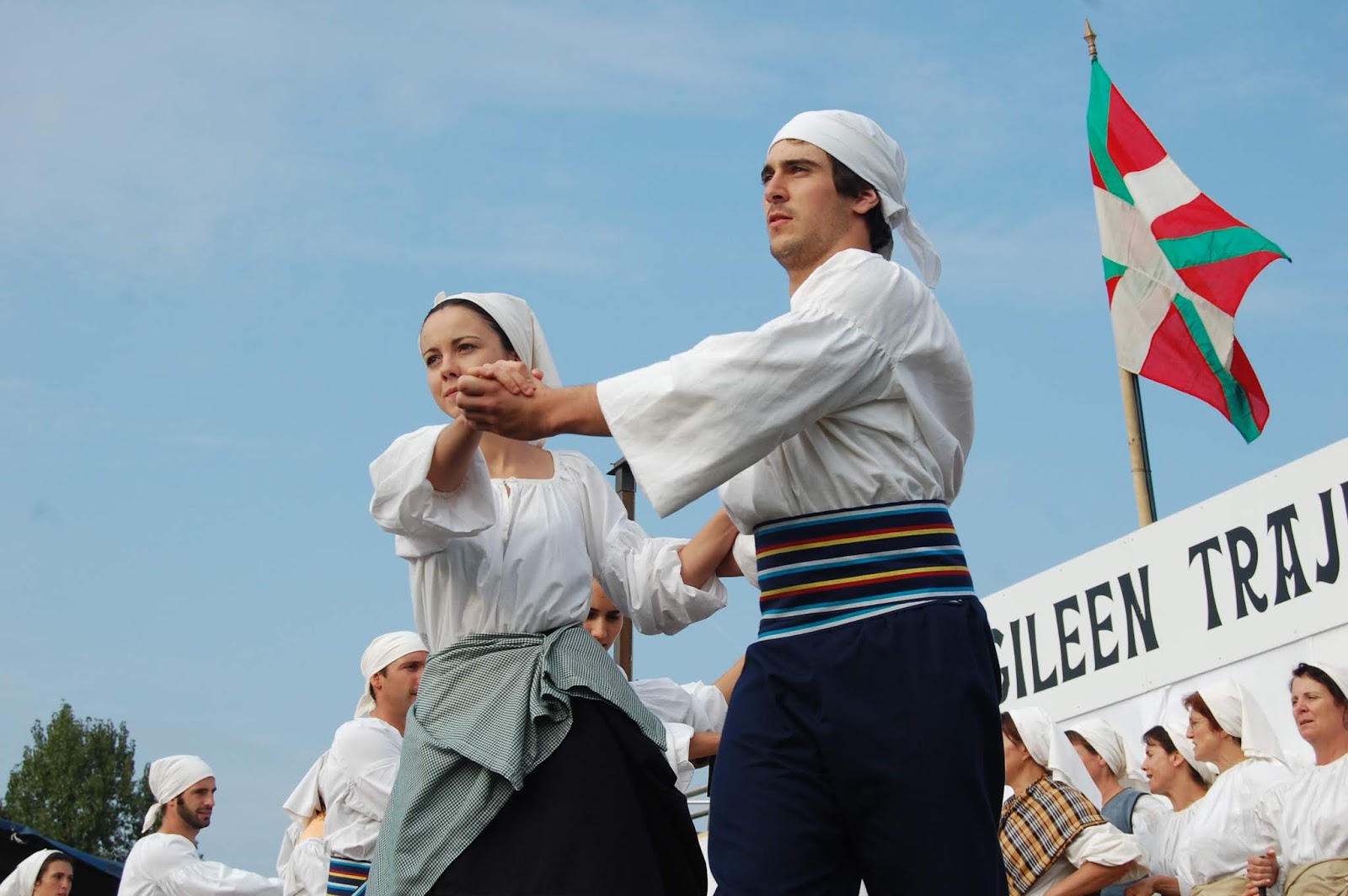 Eusko Blog : Gazteleraz: La Antigüedad de los Vascos