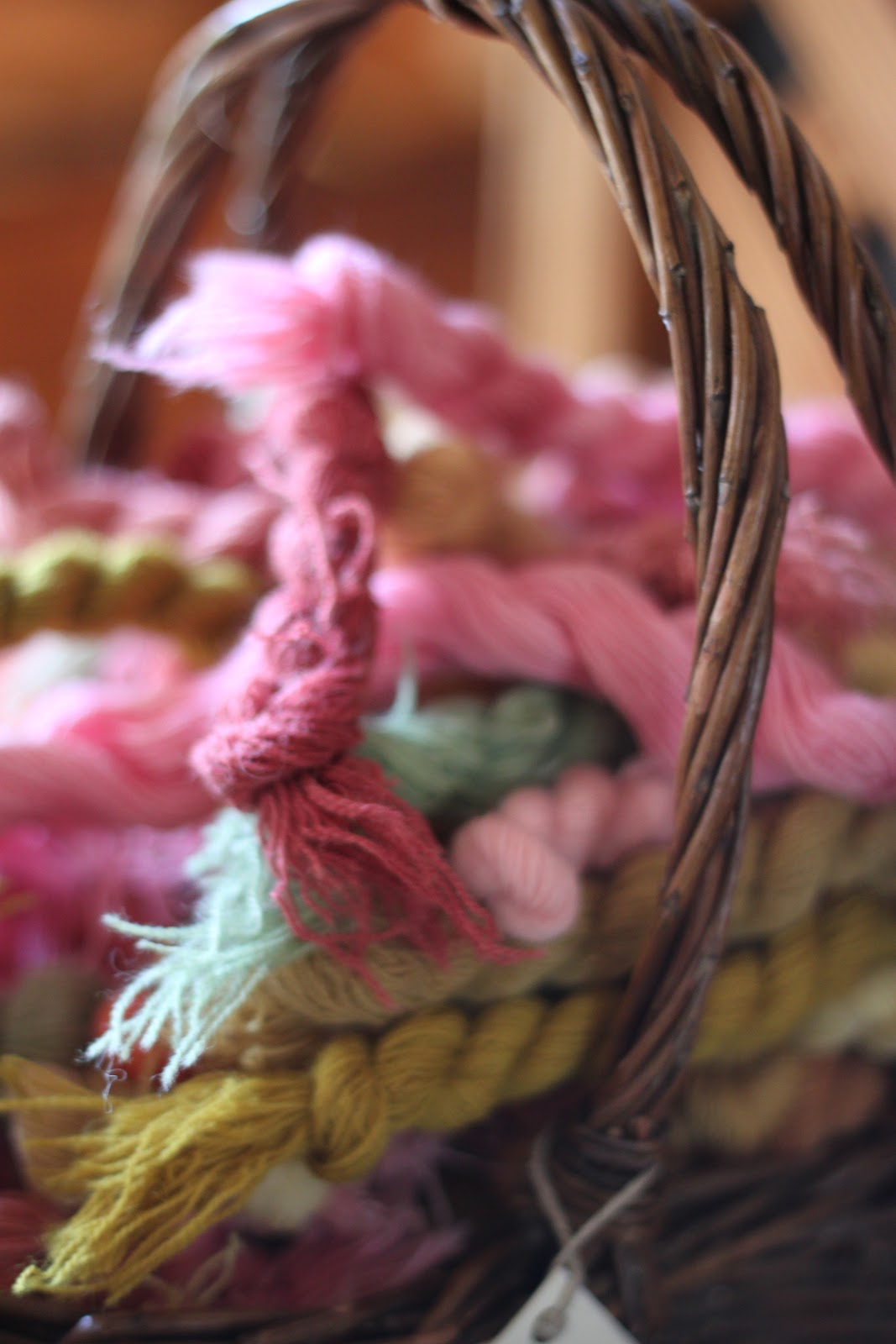 CREATE STUDIO: How to Dye Yarn The Williamsburg Way