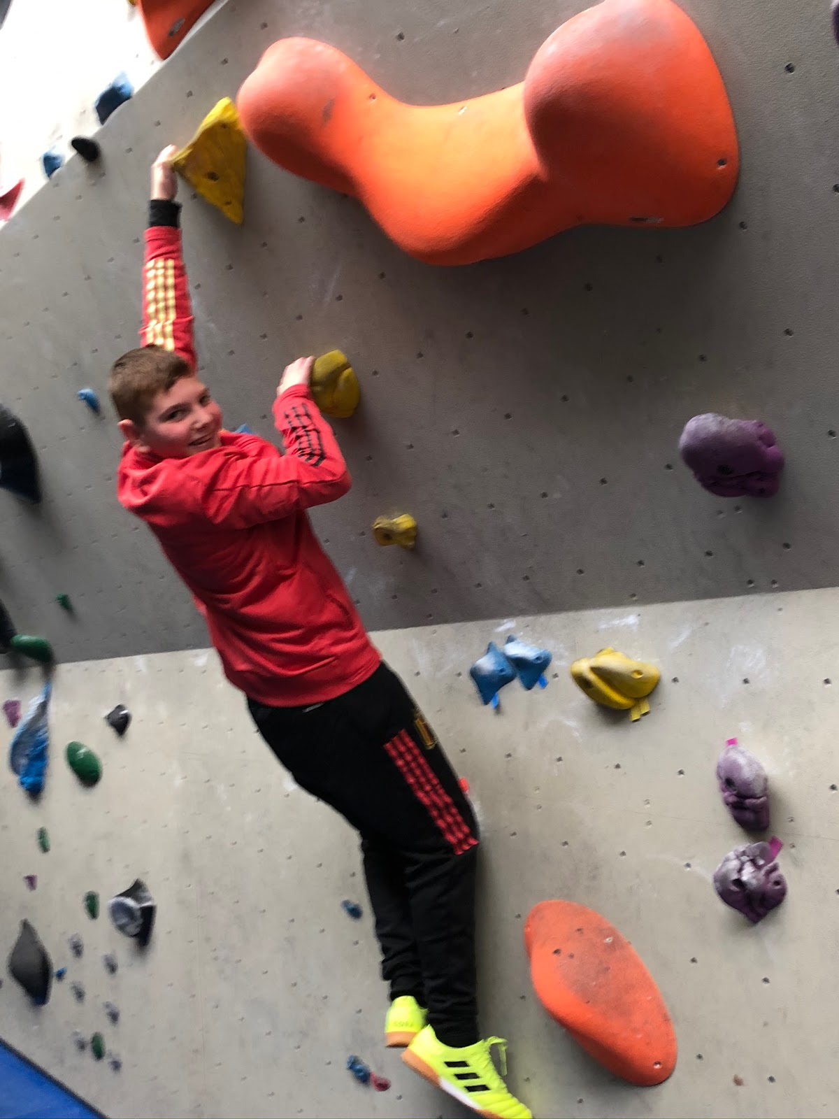 Activité sportive: escalade - École Sacré Coeur à Glons - Blog