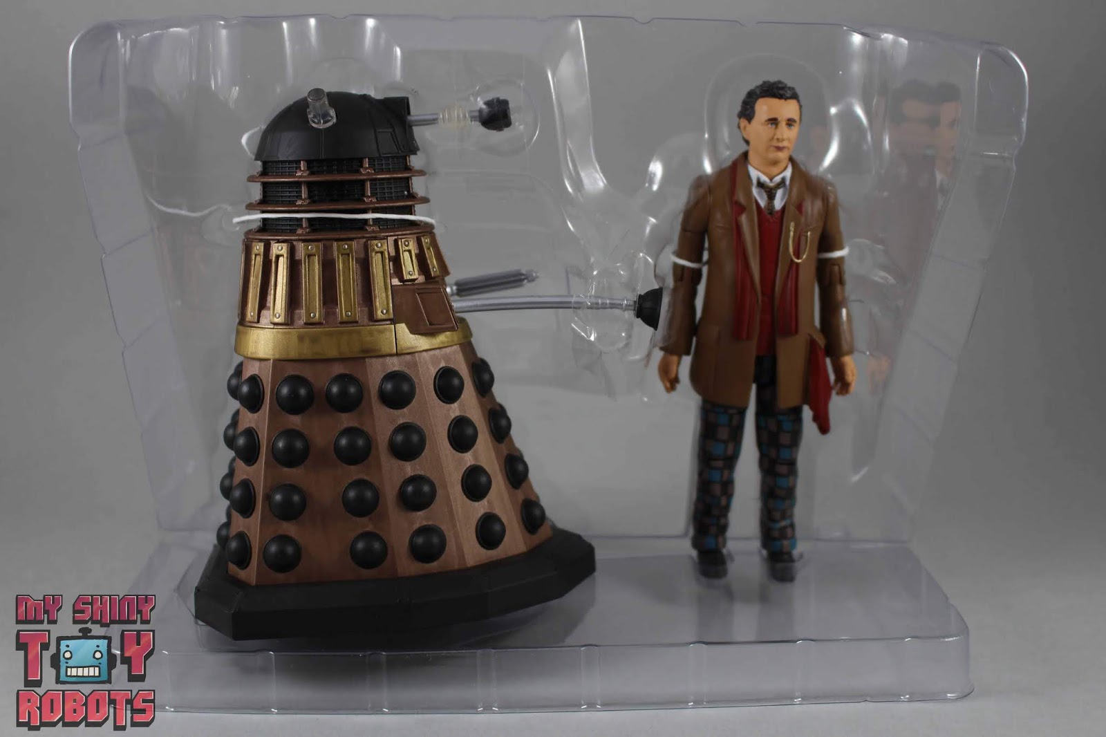 My Shiny Toy Robots: Toybox REVIEW: Doctor Who Seventh Doctor & Axis ...