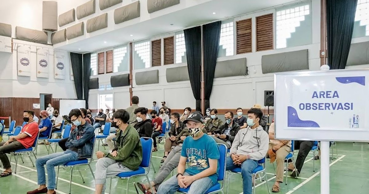 STP NHI Bandung dan Kemenparekraf Gelar Vaksinasi 3.000 Pelaku Pariwisata