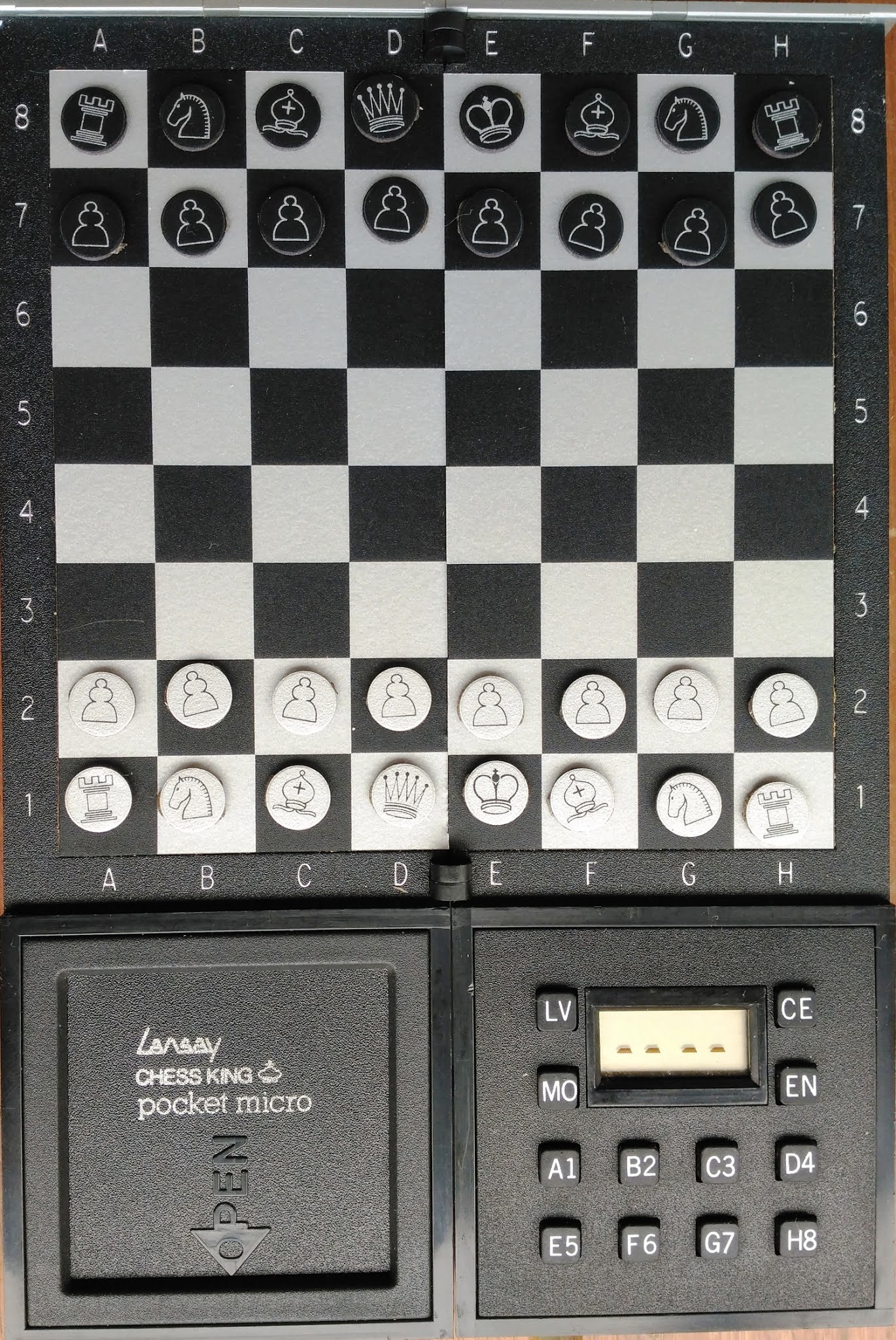 Retro Ordenadores Orty: Chess King Pocket Micro (1983) (Lansay)