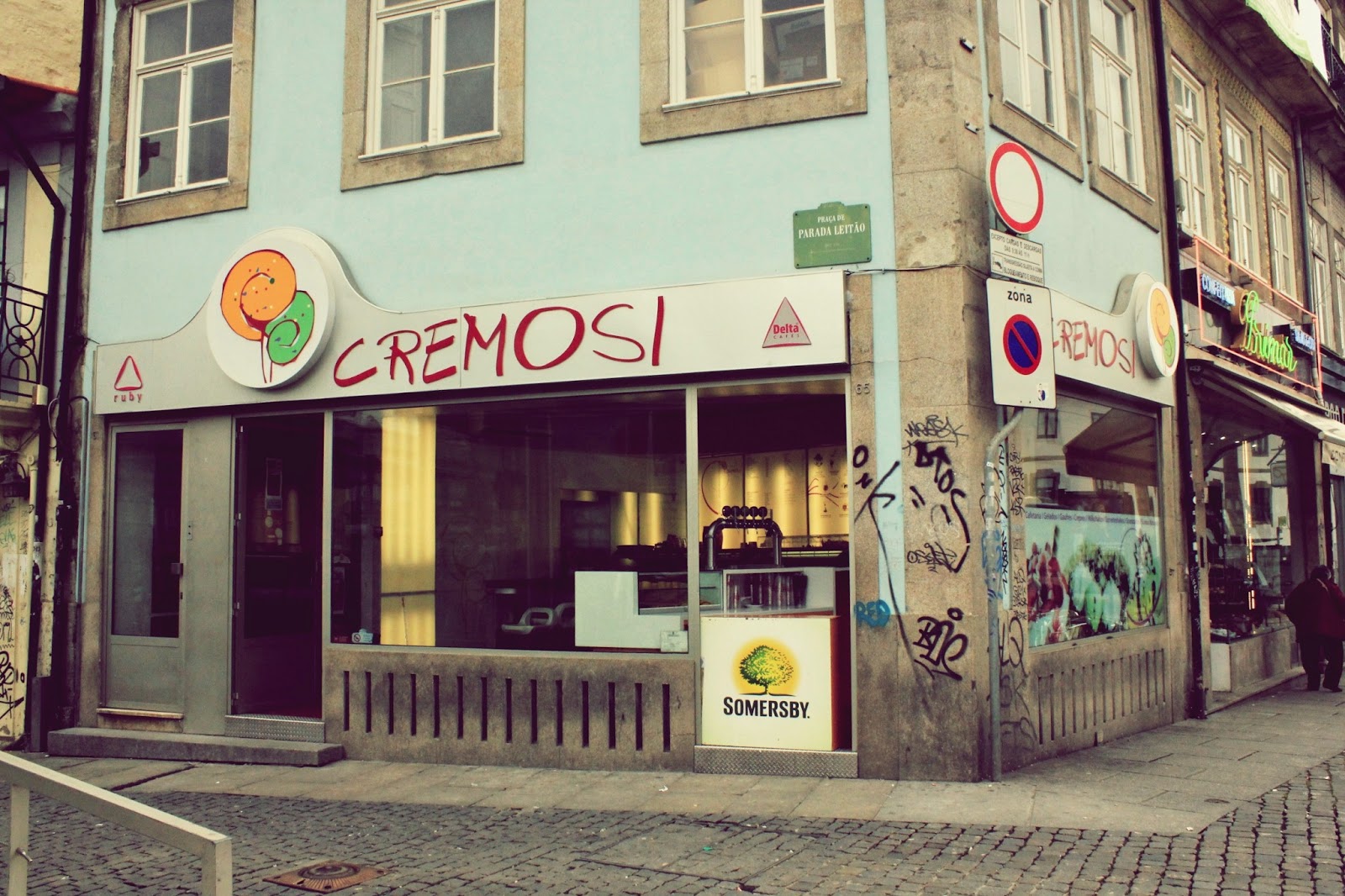 Low Cost Porto Experience: Cremosi: one name, two shops, lots of tastyness