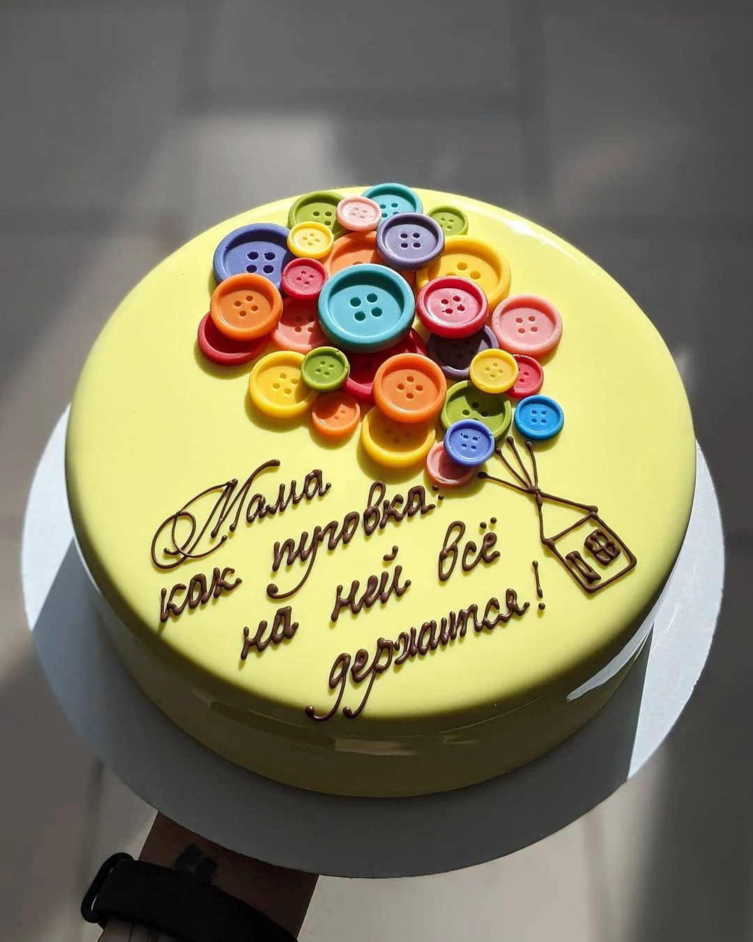 Amazing Cakes That Looks Like Real Objective. | Melody Jacob