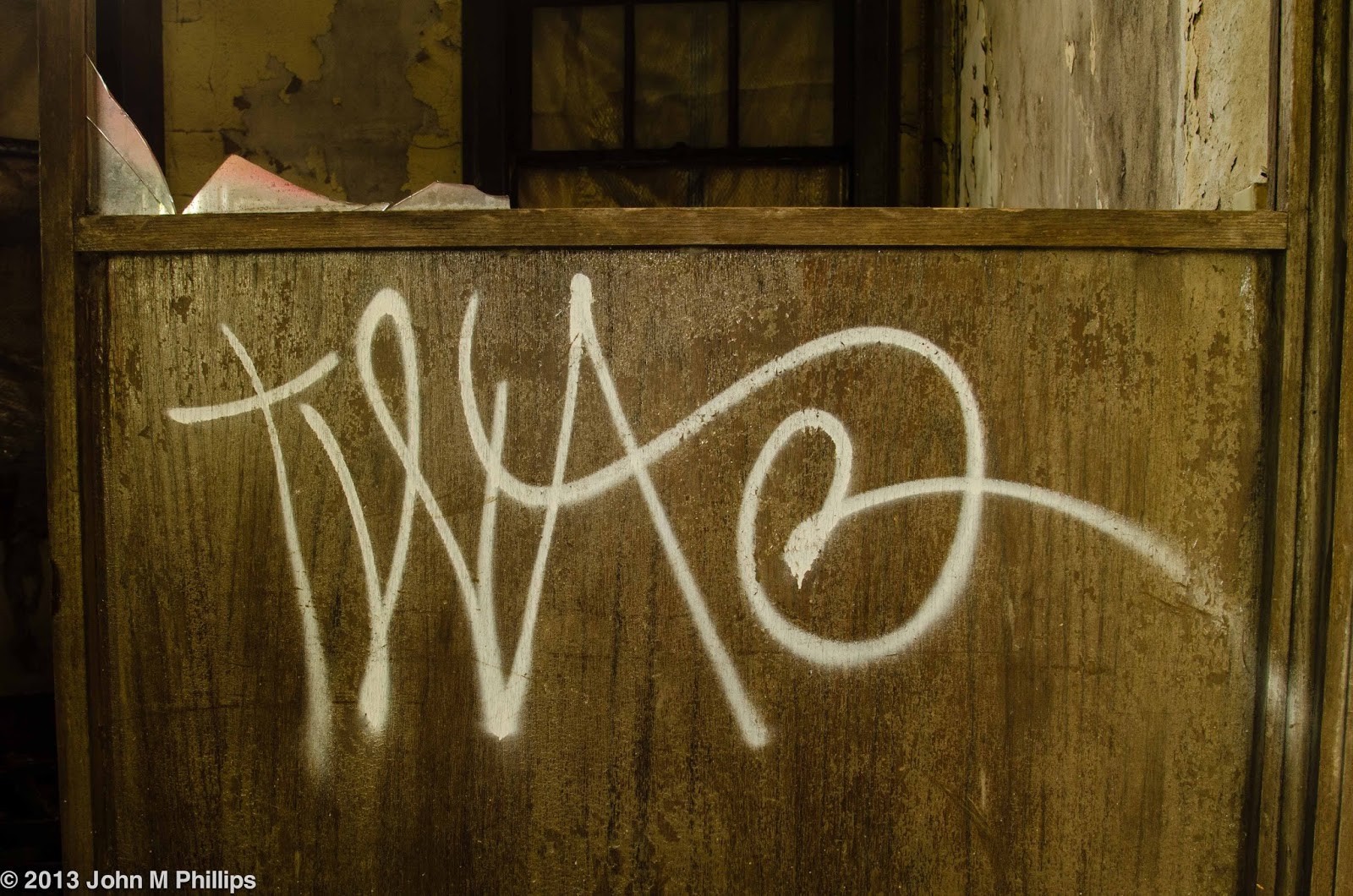 SKEPTIC PHOTO: TAGGING