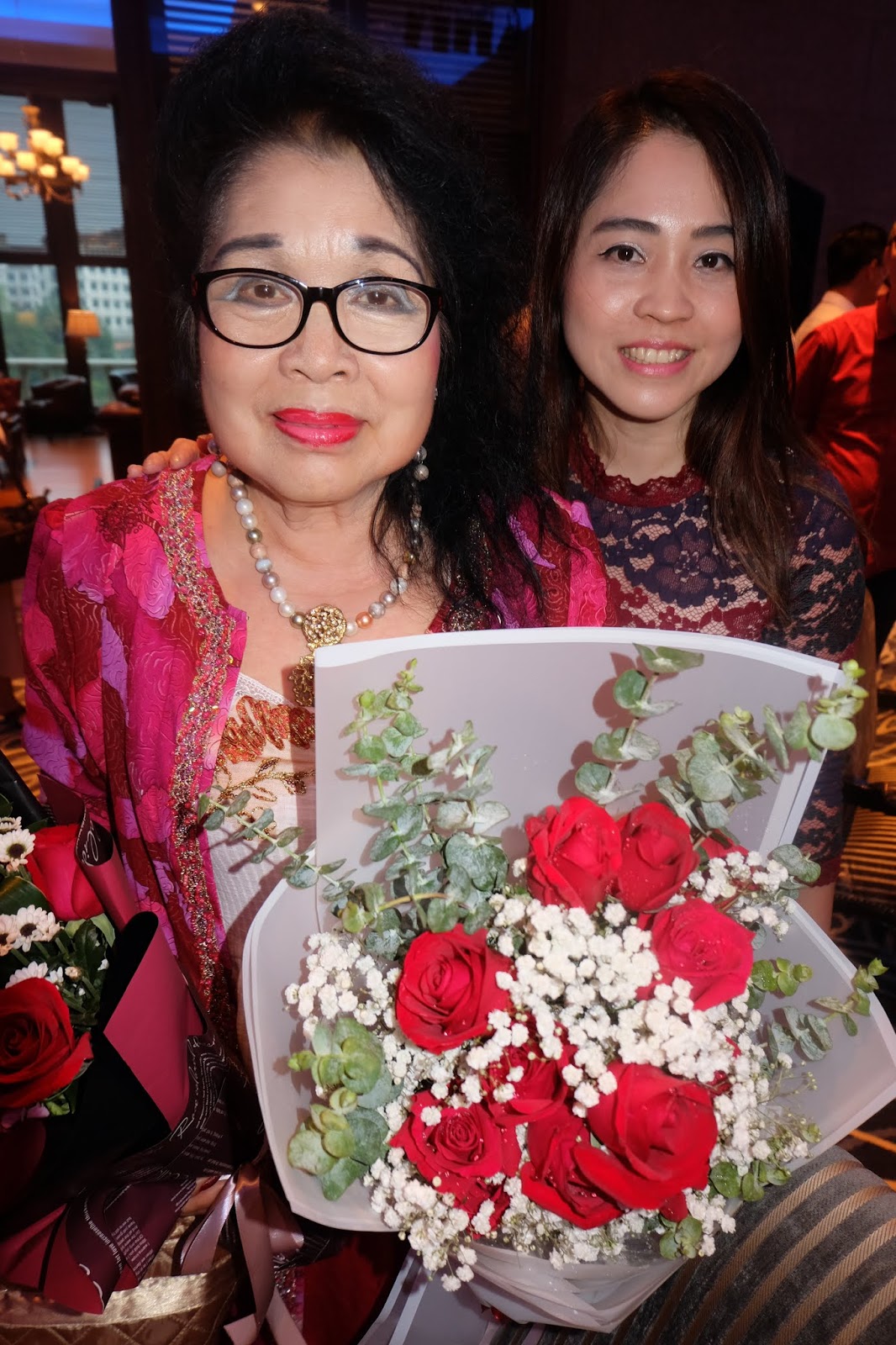 Kee Hua Chee Live!: HAPPY BIRTHDAY PUAN SRI DATO SUSAN CHEAH, DIRECTOR ...