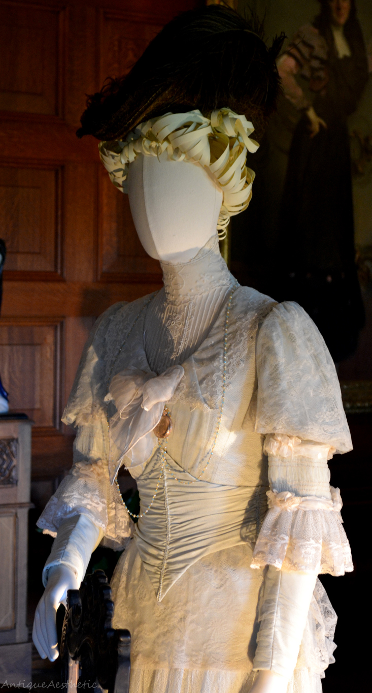 ANTIQUE AESTHETIC: The Phantoms of the Biltmore