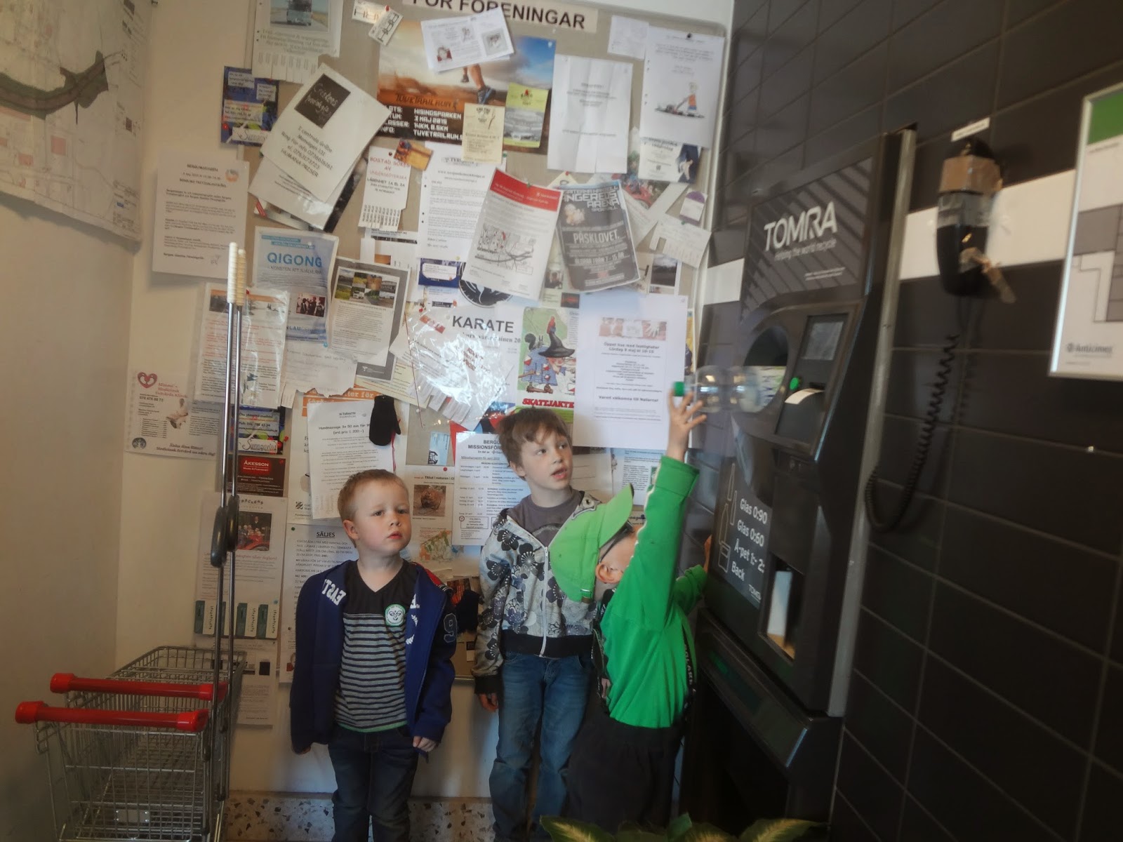 Lekebackens familjedaghem: Panta burkar och tillverka krukor