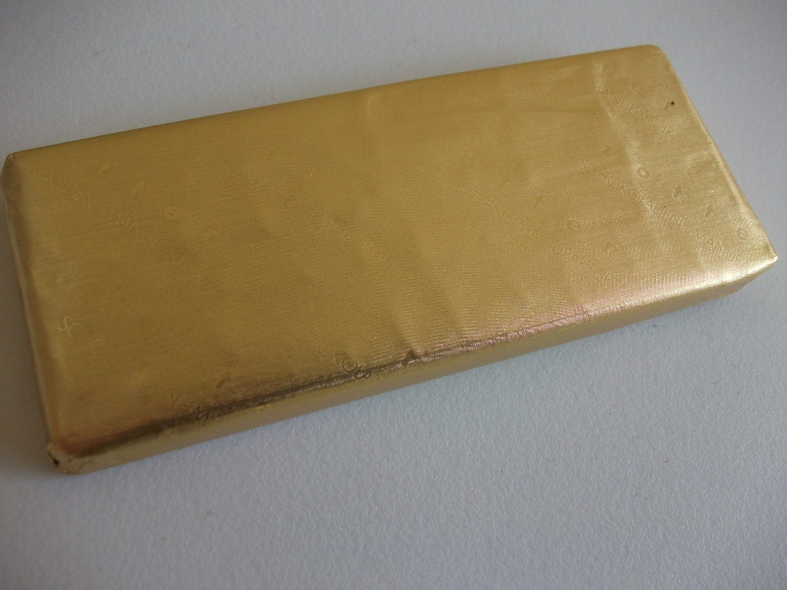 Zotter Raspberry & Coconut Bar (Hand Scooped)